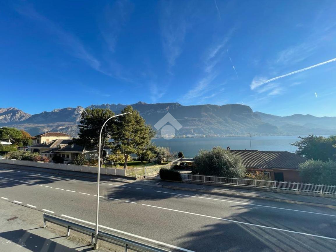 Appartamento in vendita a Pescate