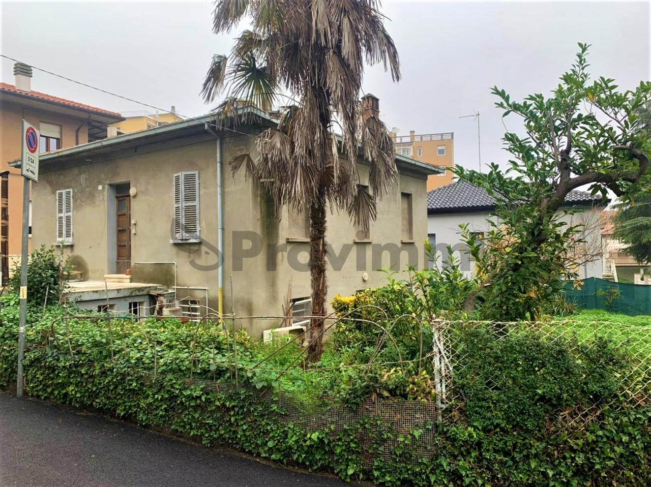 Casa indipendente in vendita a Cesena