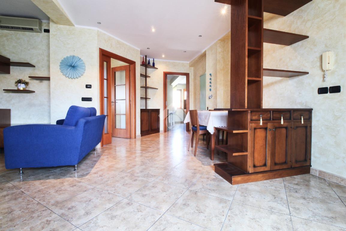 Appartamento in vendita a Cropani