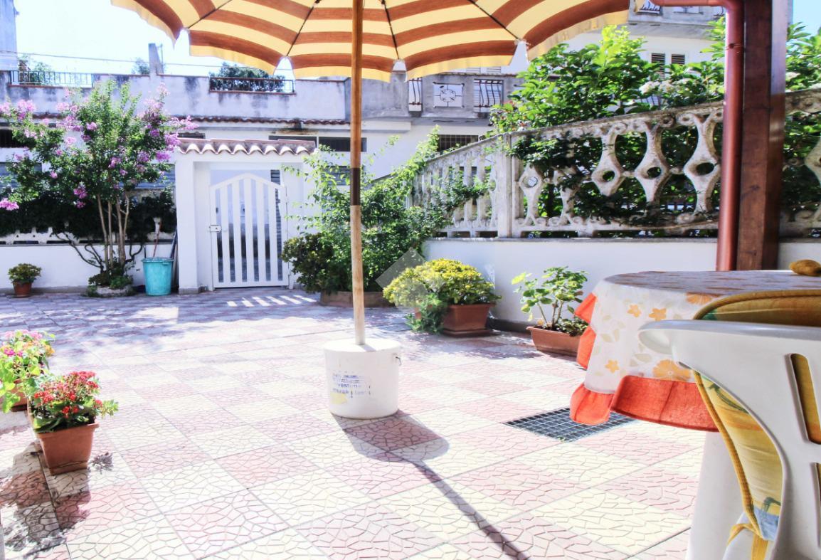 Casa indipendente in vendita a Cropani