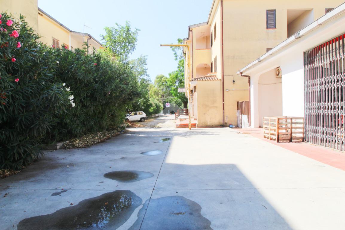 Box in vendita a Cropani