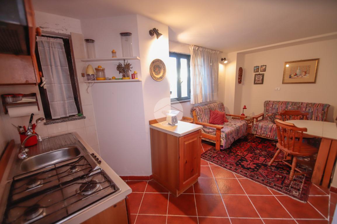 Appartamento in vendita a Alpette