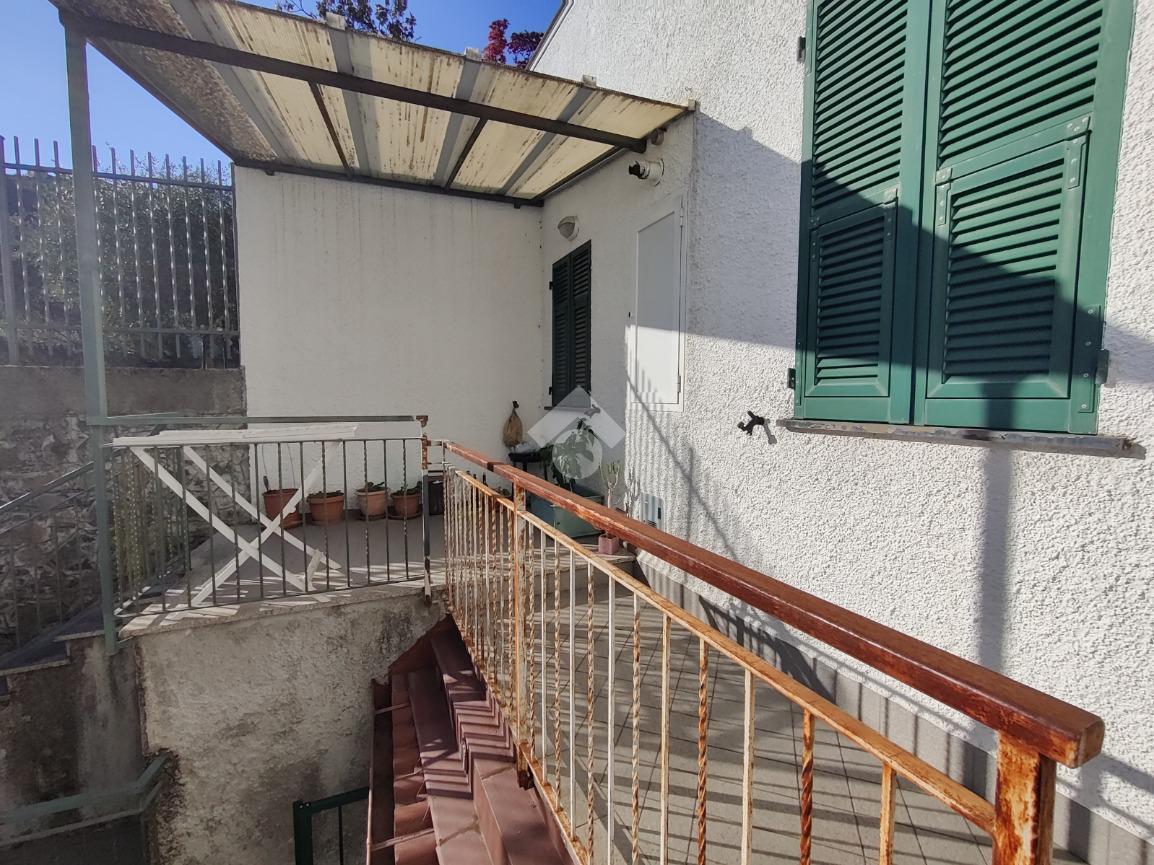 Appartamento in vendita a Casarza Ligure