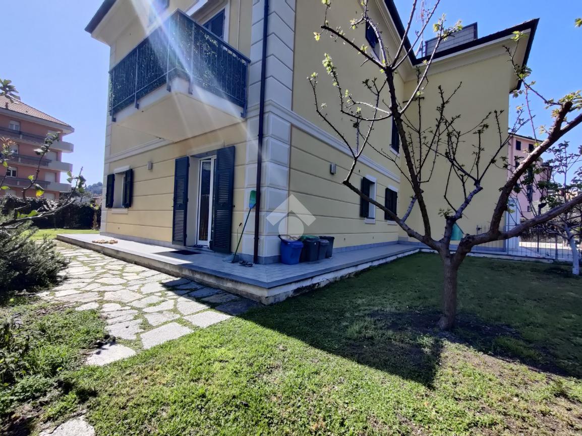 Appartamento in vendita a Sestri Levante