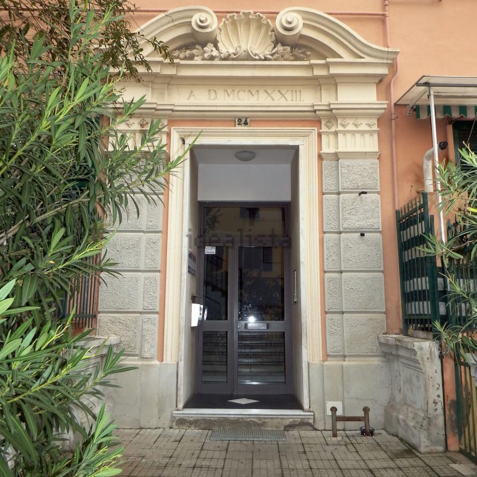 Appartamento in vendita a Genova