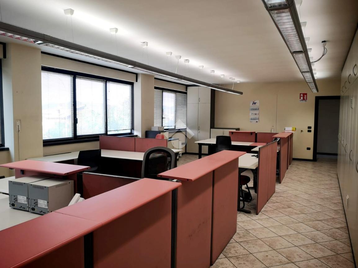 Ufficio in affitto a Bovezzo