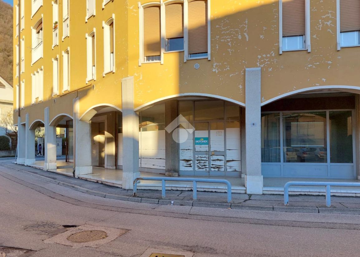 Negozio in vendita a Sarezzo