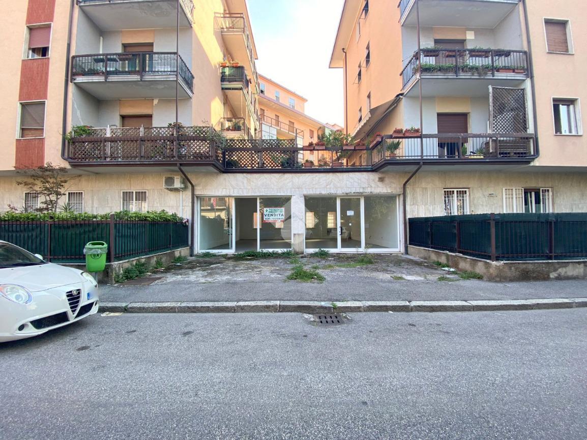 Negozio in vendita a Brescia