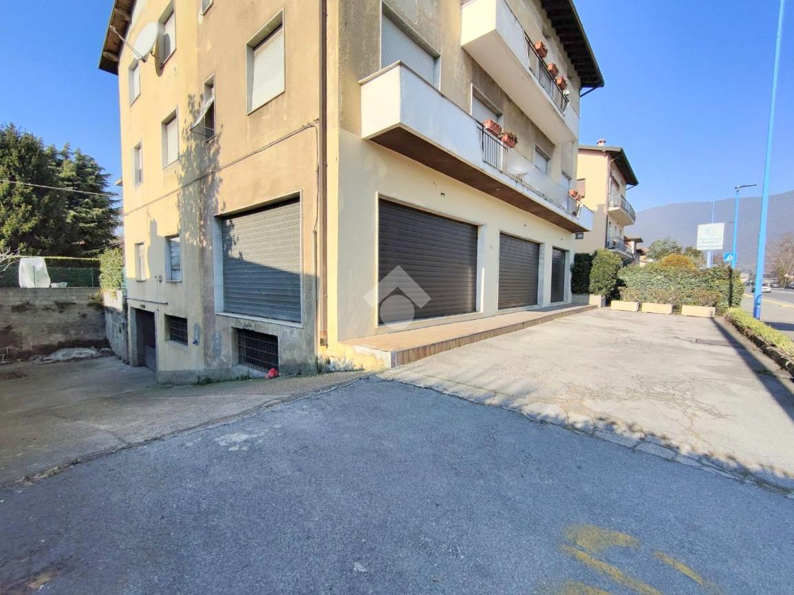 Negozio in vendita a Brescia
