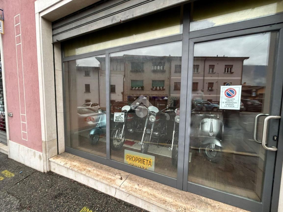 Negozio in affitto a Lumezzane