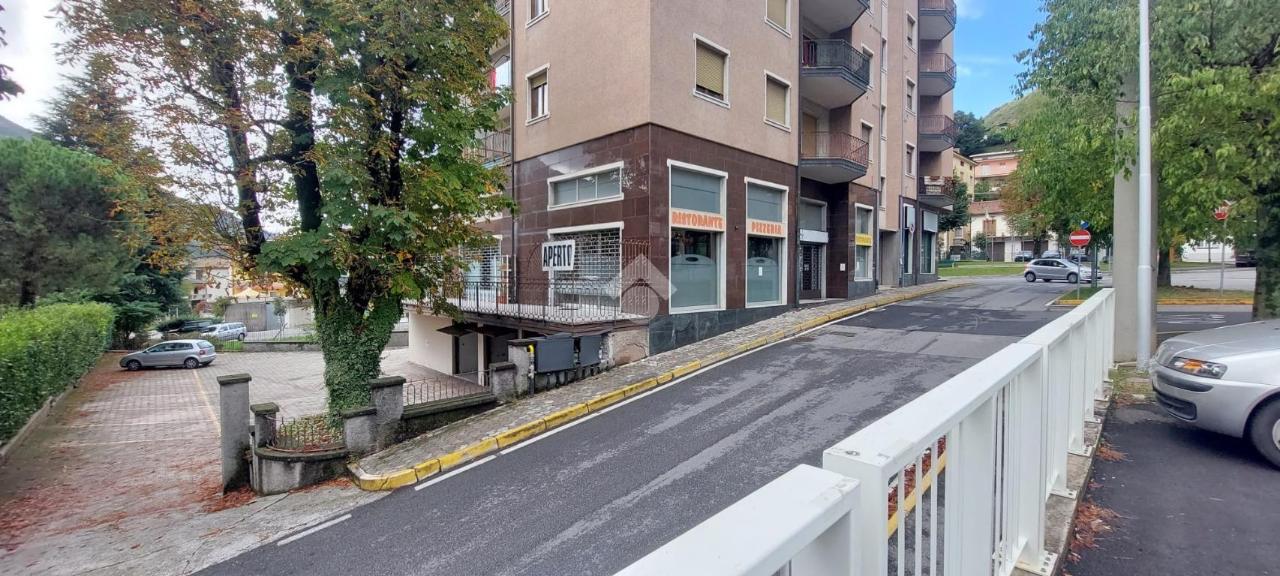 Negozio in affitto a Lumezzane