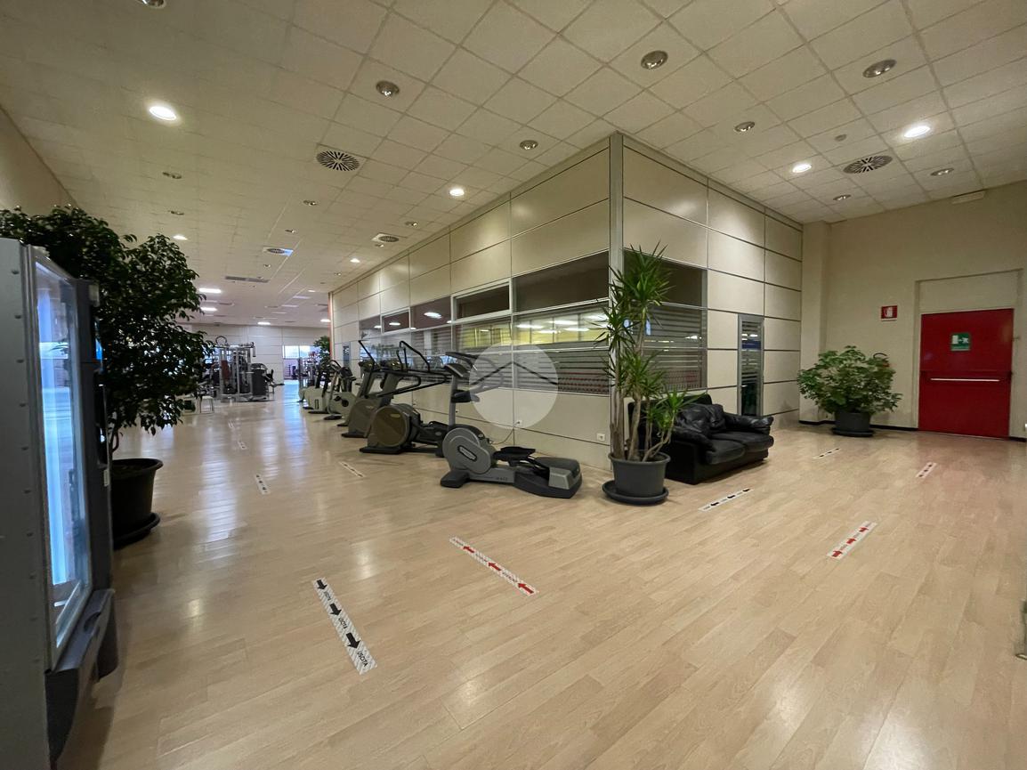 Capannone in vendita a Marcallo Con Casone