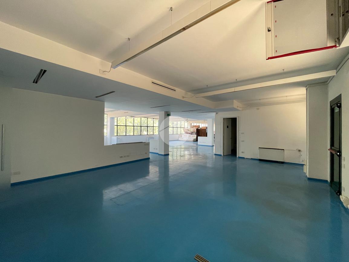 Ufficio in vendita a Magenta