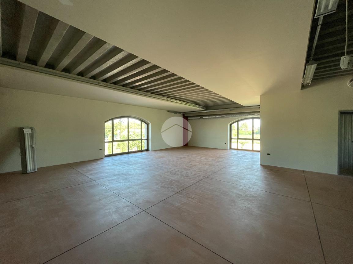 Laboratorio in affitto a Magenta