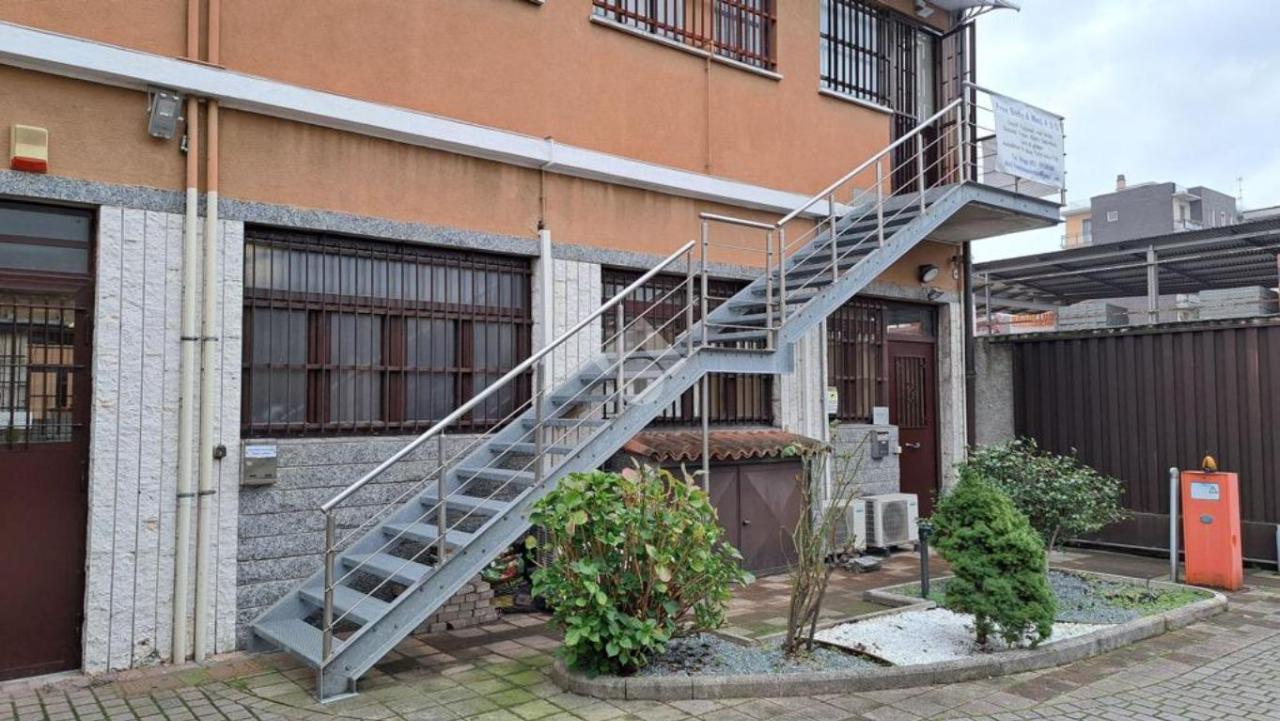 Ufficio in affitto a Buccinasco