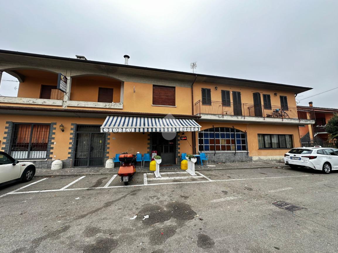 Negozio in vendita a Giussago