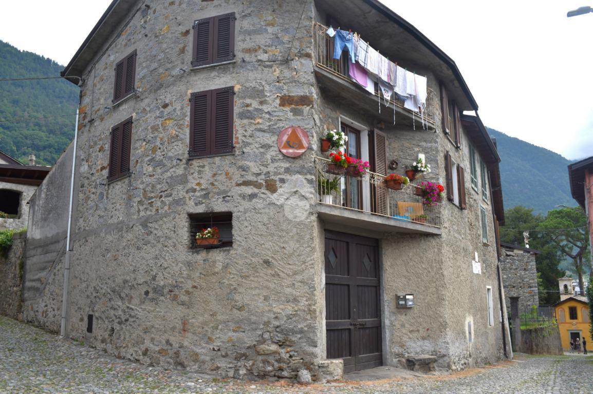 Casa indipendente in vendita a Ponte In Valtellina