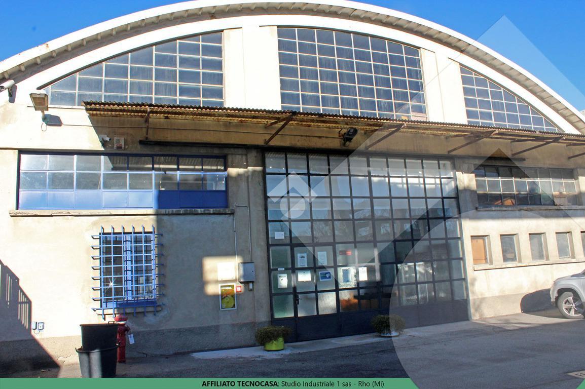 Capannone in vendita a Settimo Milanese