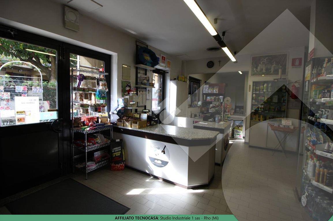 Negozio in vendita a Rho