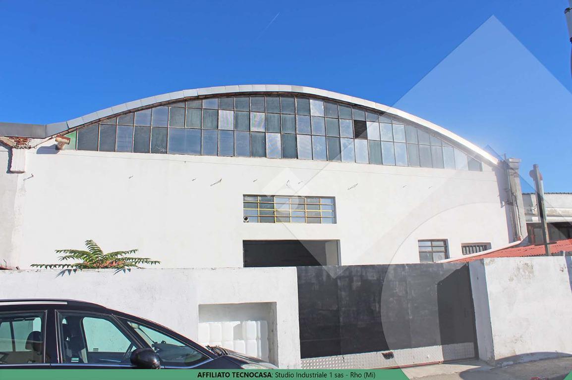 Capannone in vendita a Settimo Milanese