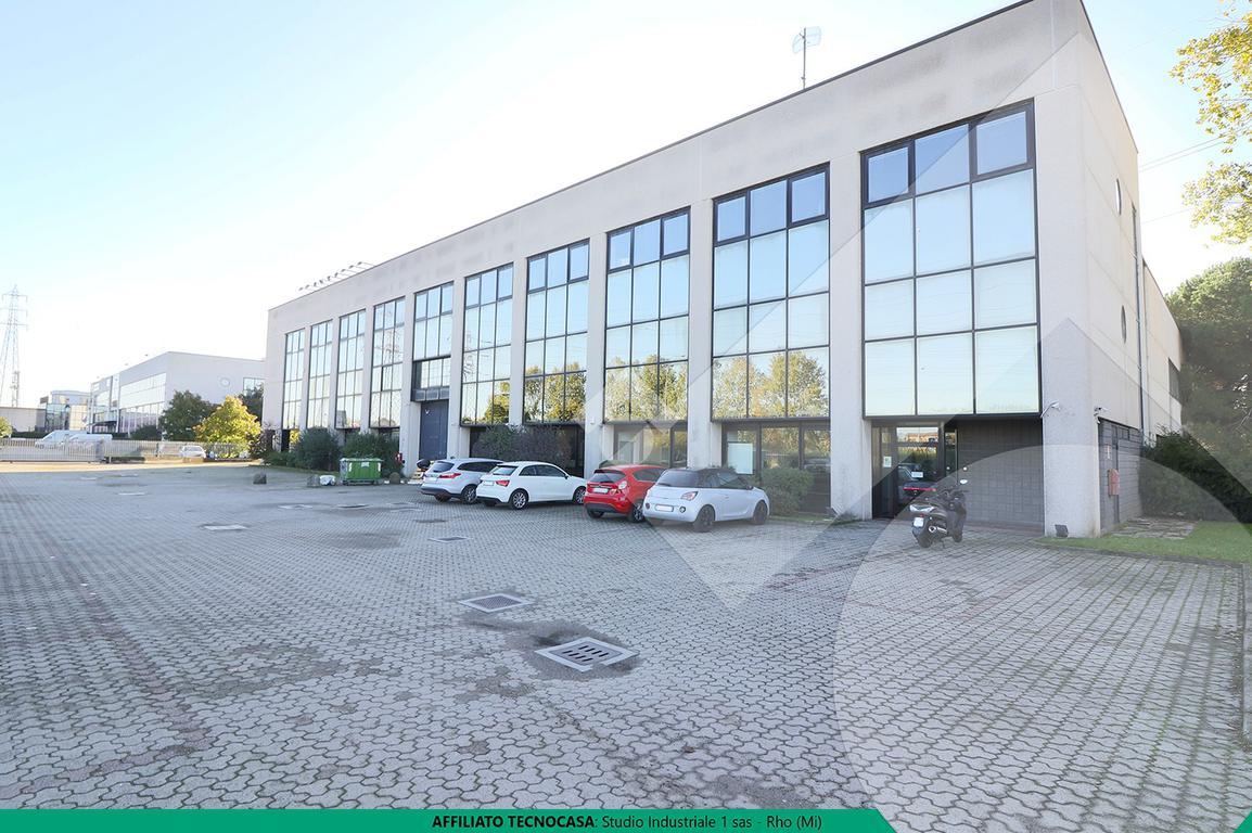 Capannone in affitto a Arese