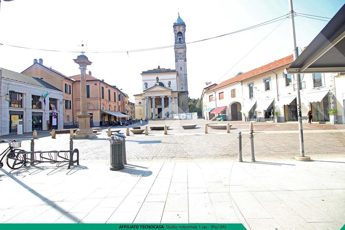 Negozio in affitto a Rho