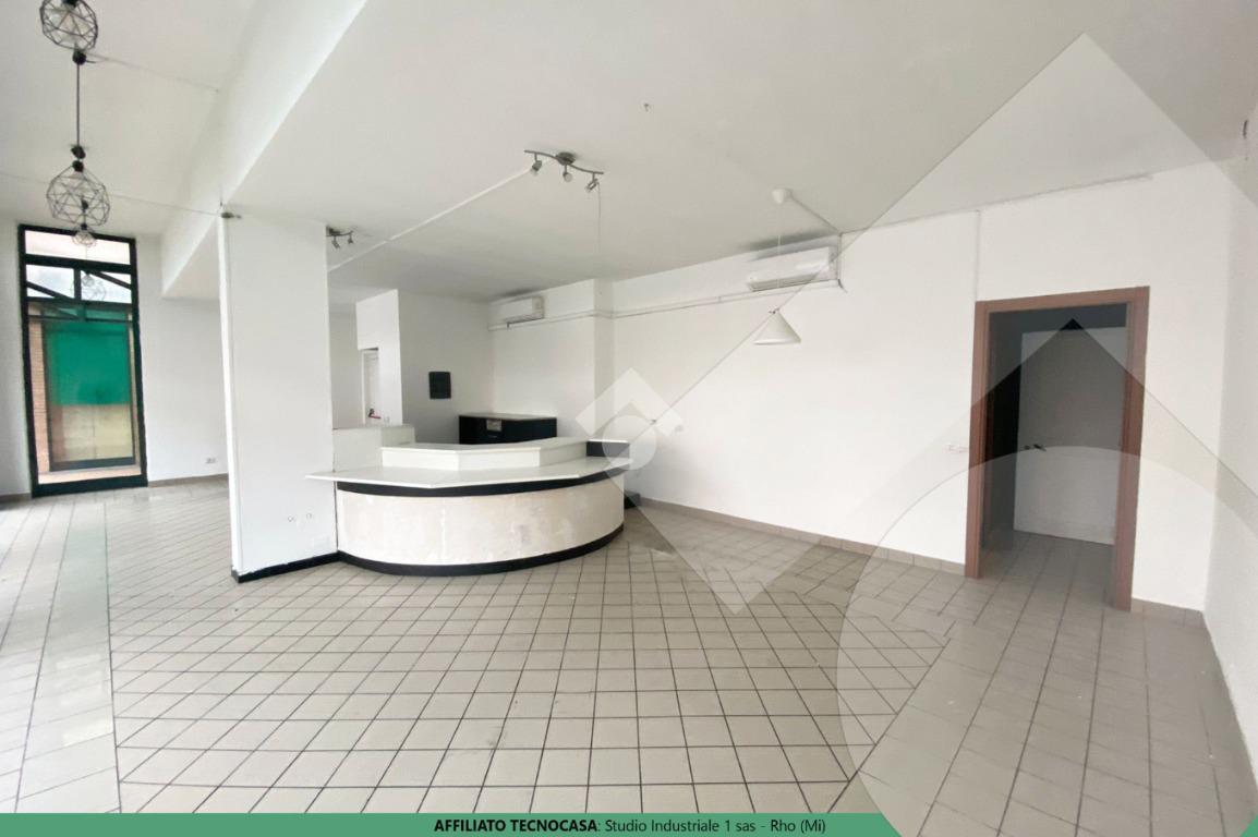 Negozio in affitto a Rho