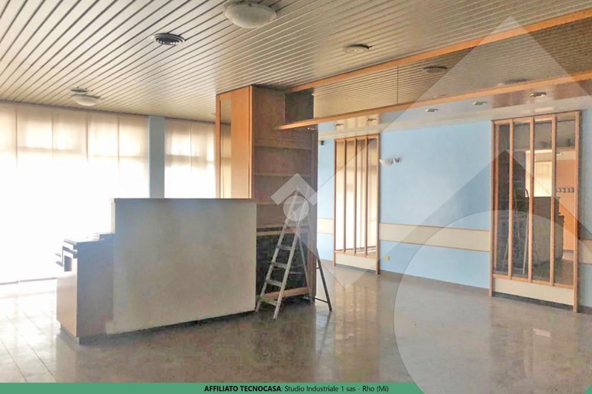 Negozio in vendita a Cornaredo