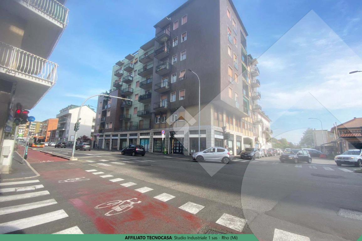 Negozio in vendita a Rho