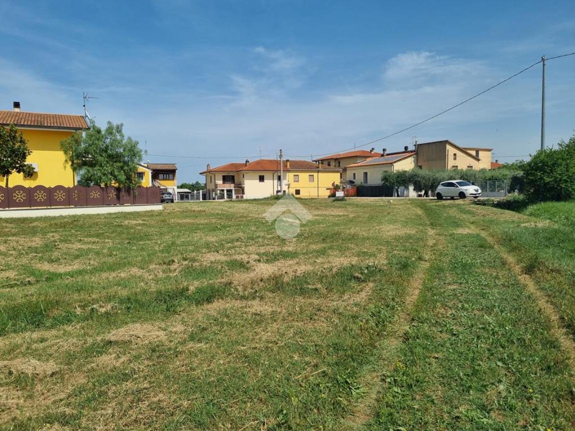Terreno edificabile in vendita a Notaresco