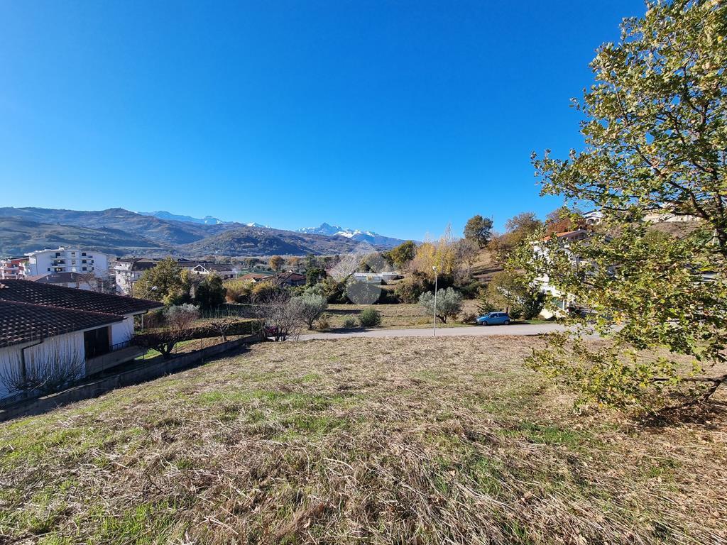 Terreno edificabile in vendita a Castellalto