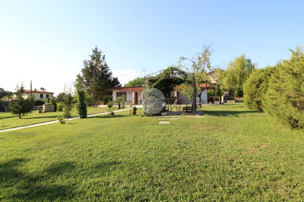 Villa in vendita a Palombara Sabina