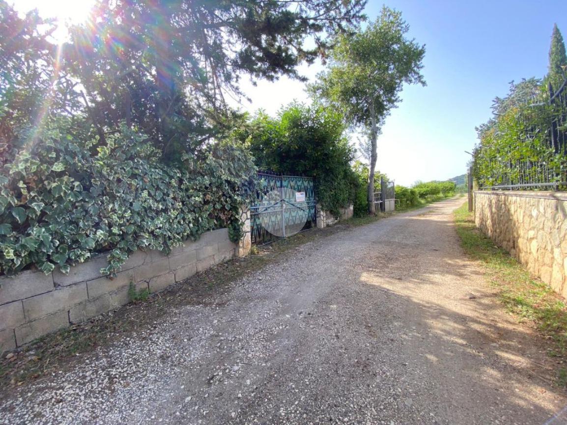 Casa indipendente in vendita a Palombara Sabina