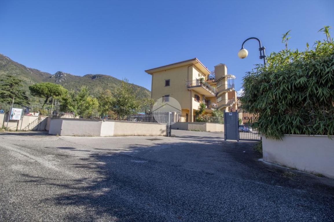 Appartamento in vendita a San Polo Dei Cavalieri