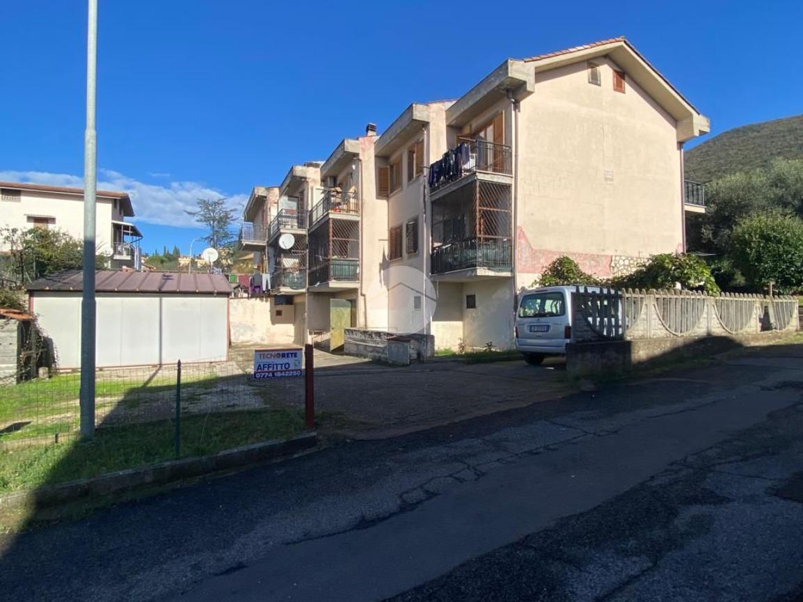 Box in affitto a Palombara Sabina