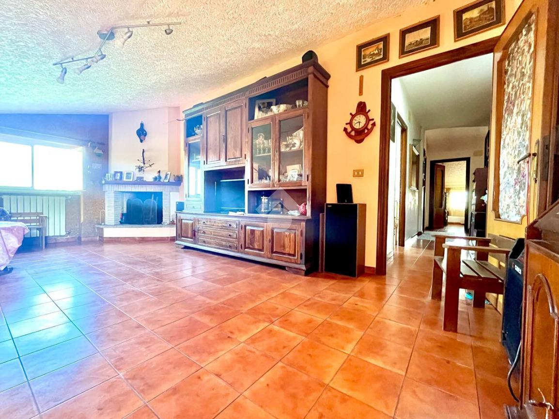 Appartamento in vendita a Canale Monterano