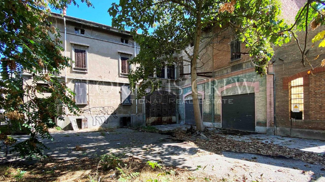Terreno edificabile residenziale in vendita a Reggio Emilia