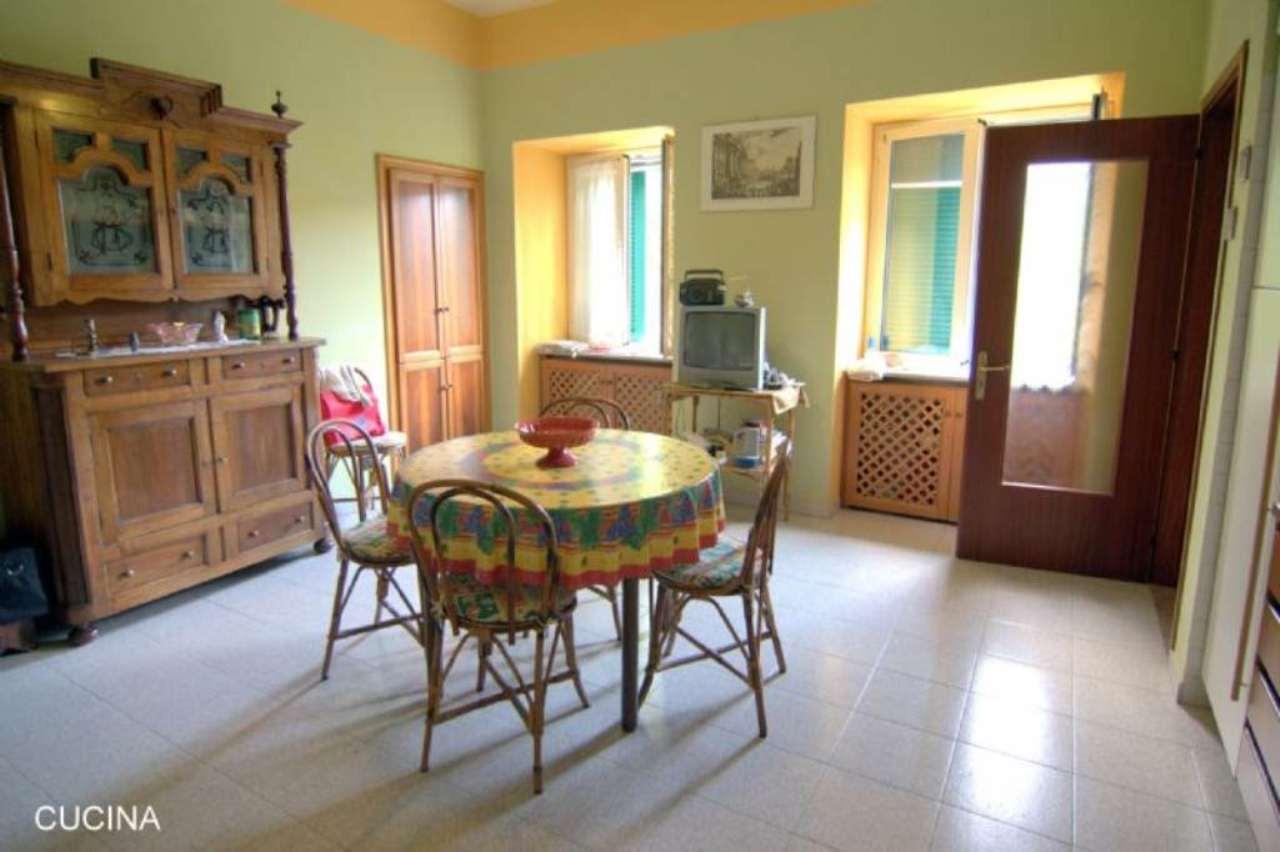 Rustico in vendita a Albugnano Foto-4