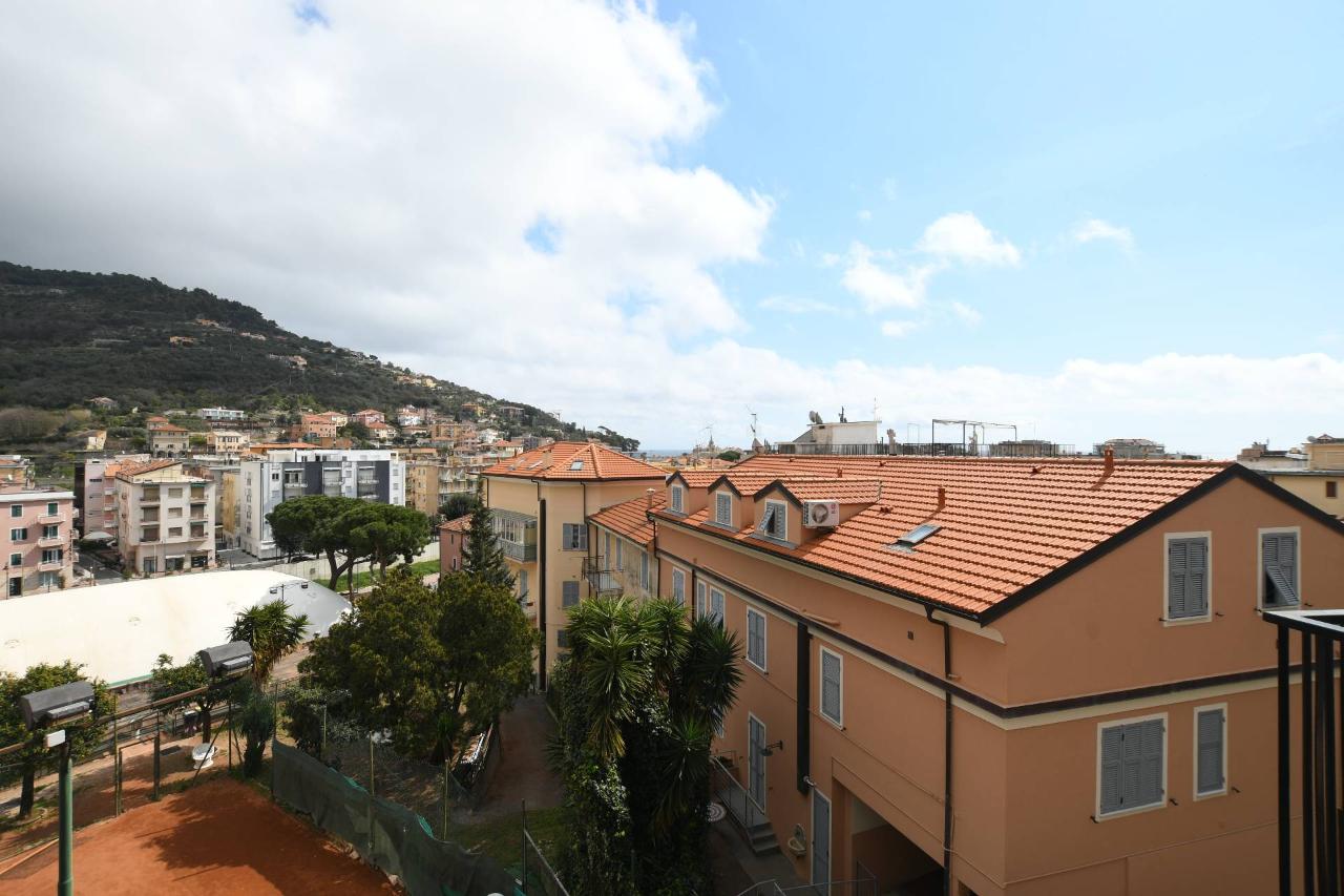 Appartamento in vendita a Finale Ligure