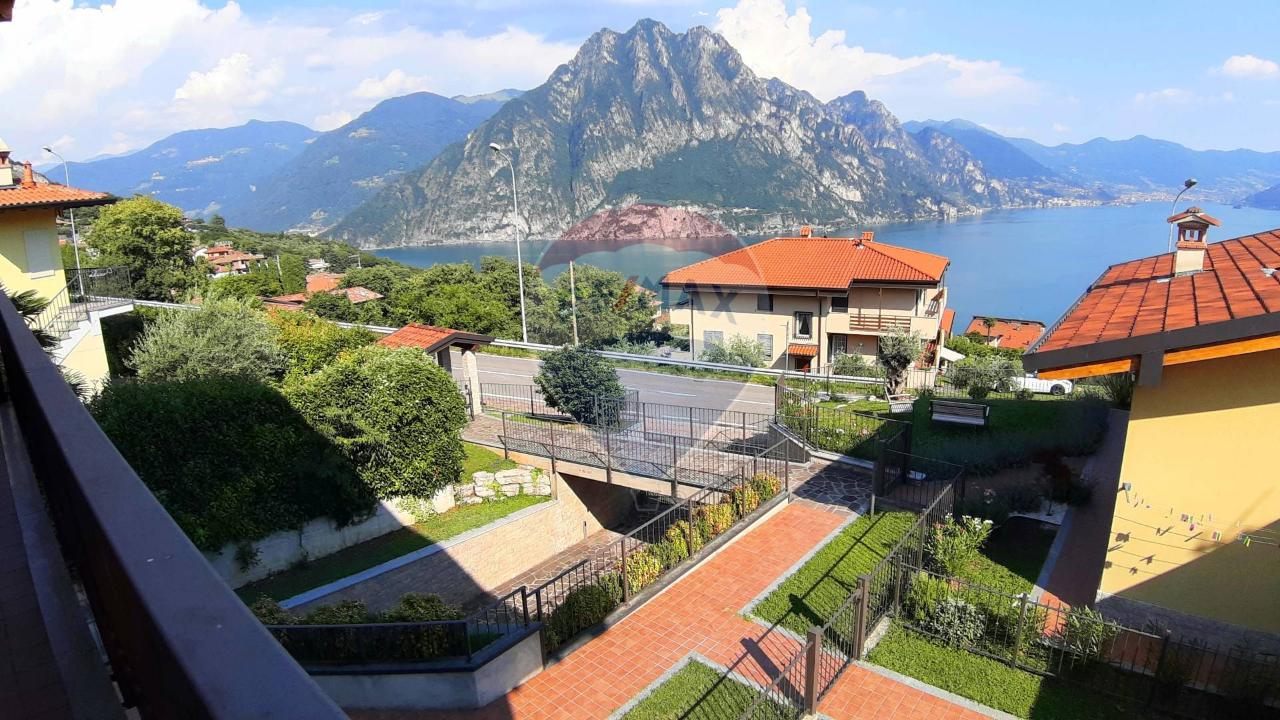 Attico in vendita a Riva Di Solto