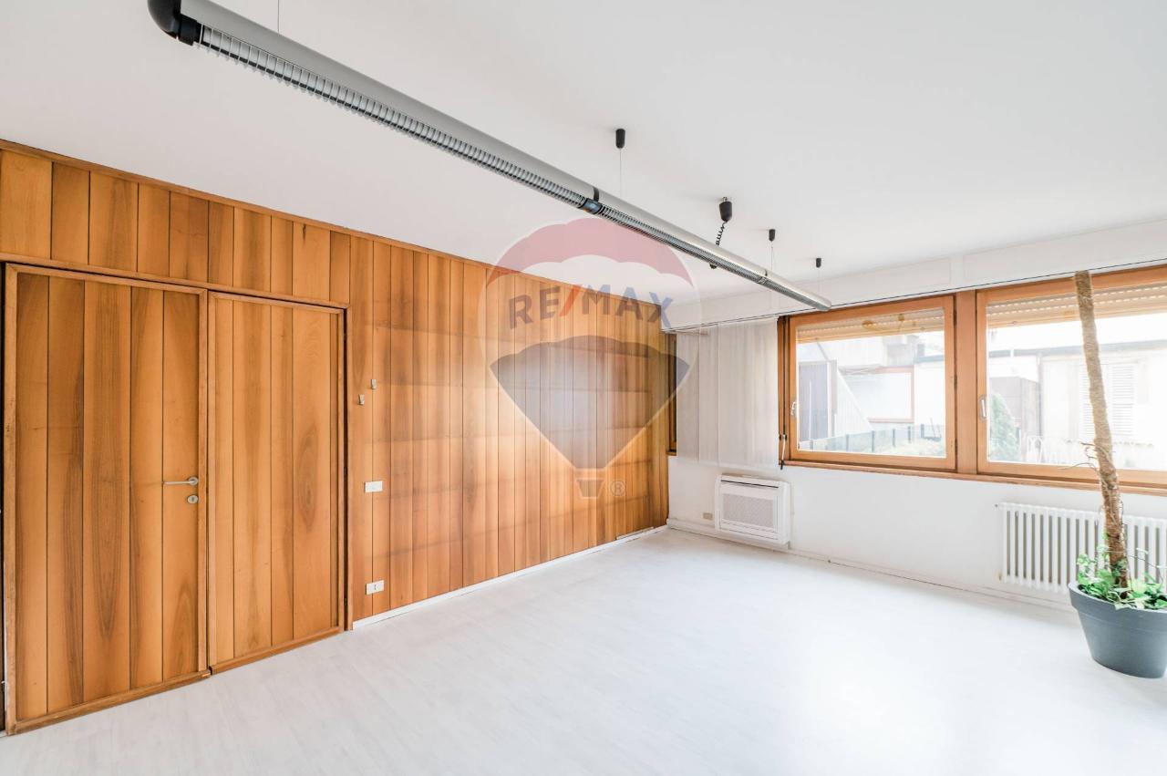 Appartamento in vendita a Bergamo