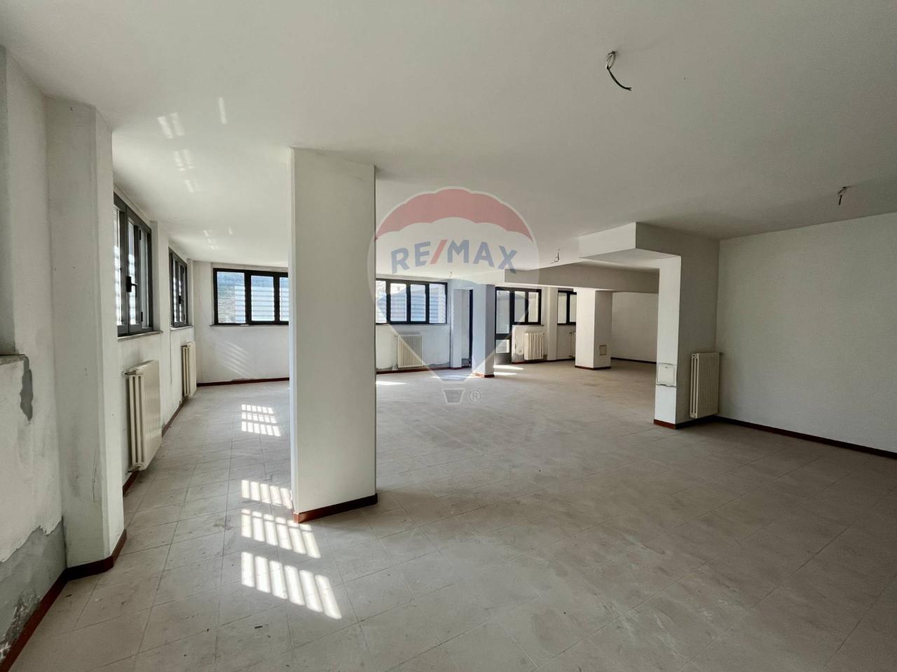 Magazzino in vendita a Bergamo