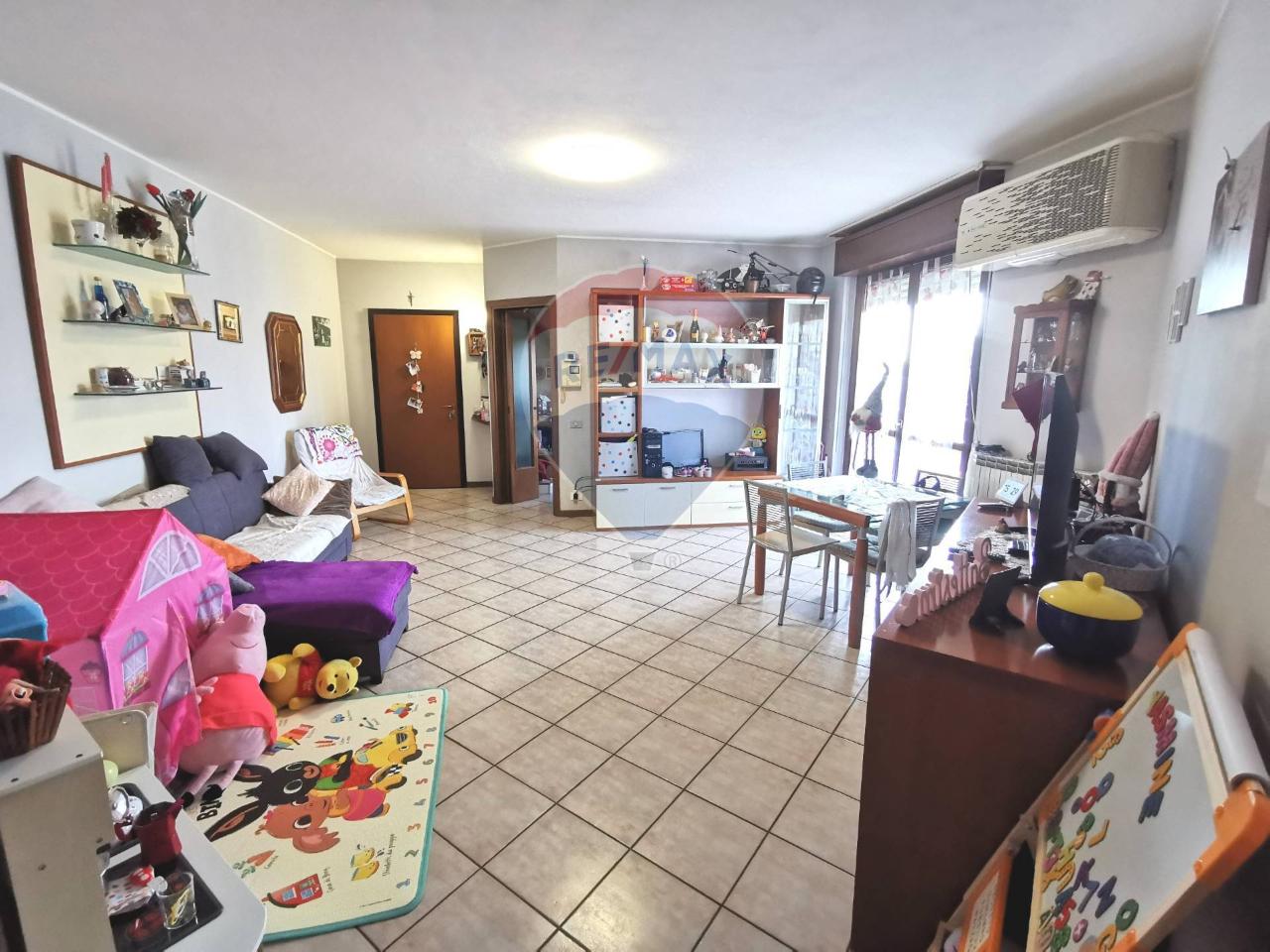 Trilocale in Via Leoncavallo 1, Dalmine