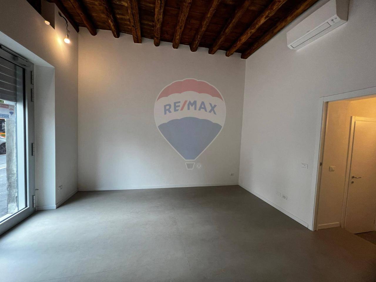 Negozio in affitto a Bergamo