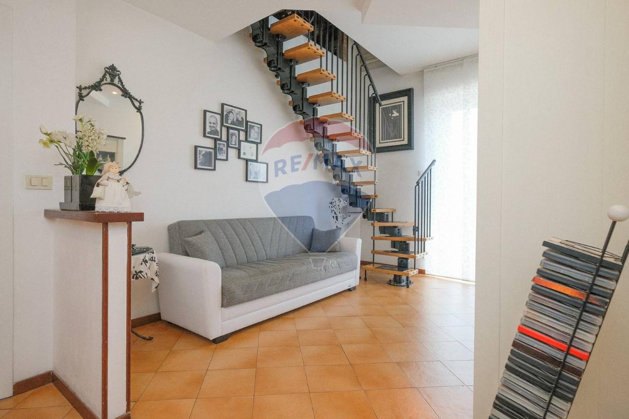 Appartamento in vendita a Ranica