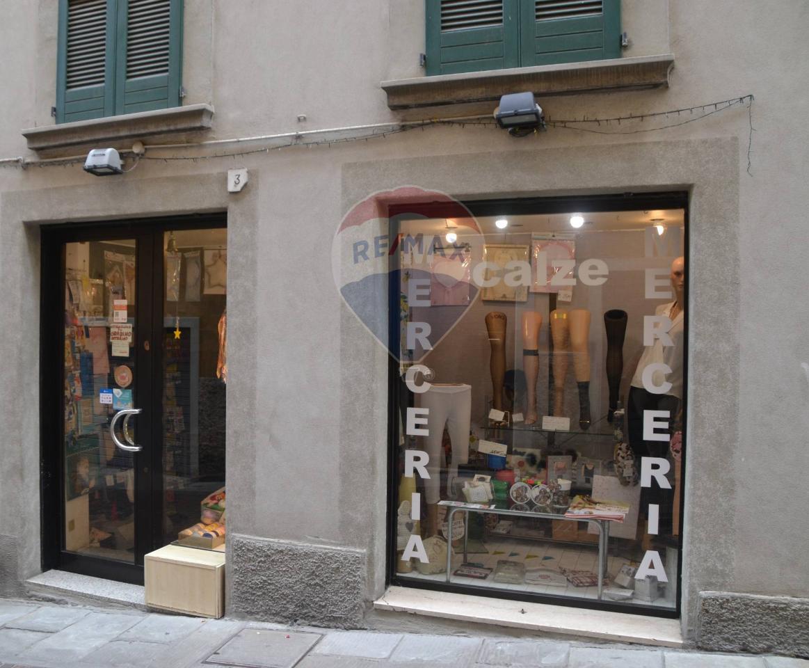Negozio in vendita a Lovere