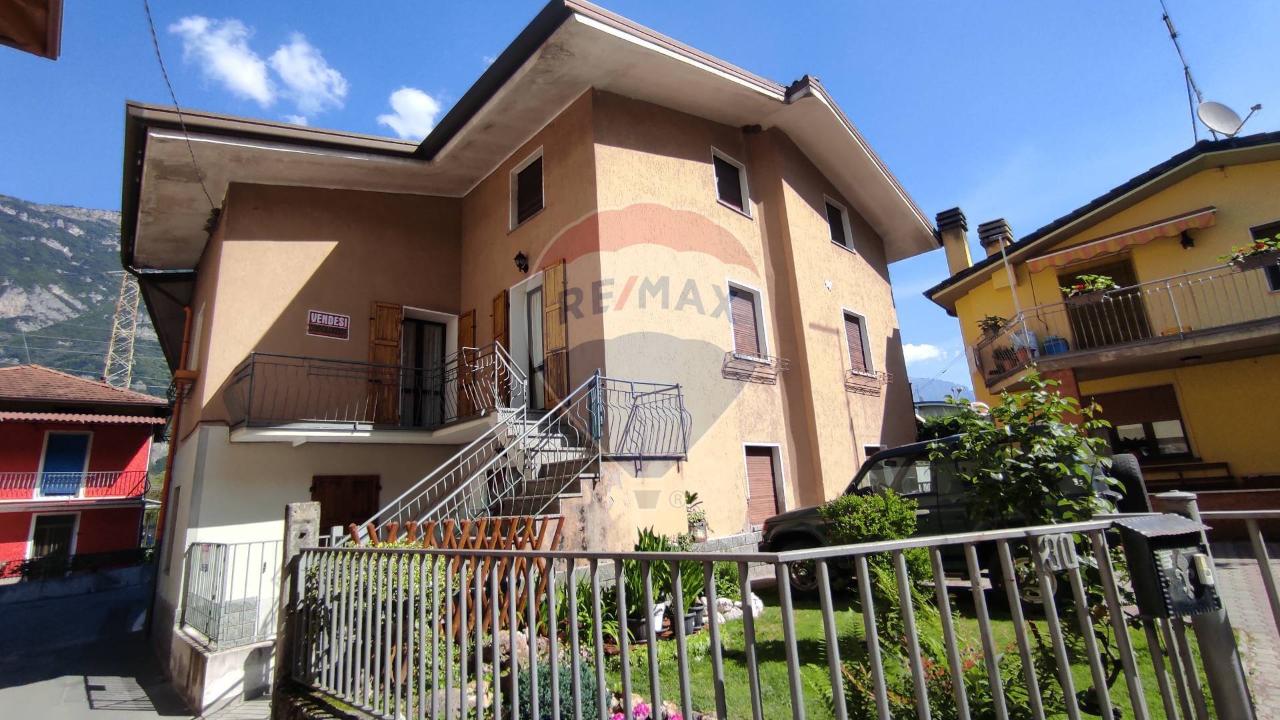 Casa indipendente in vendita a Esine