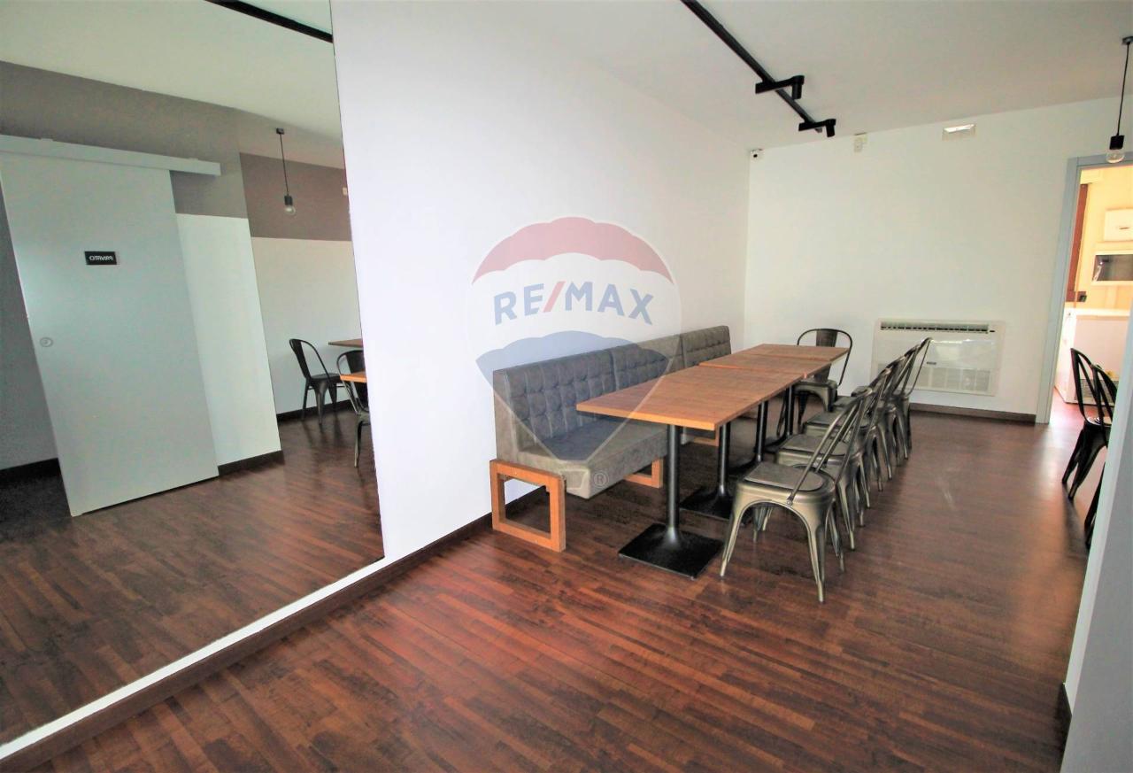 Negozio in affitto a Costa Volpino