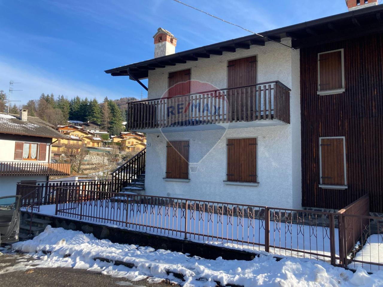 Appartamento in vendita a Selvino