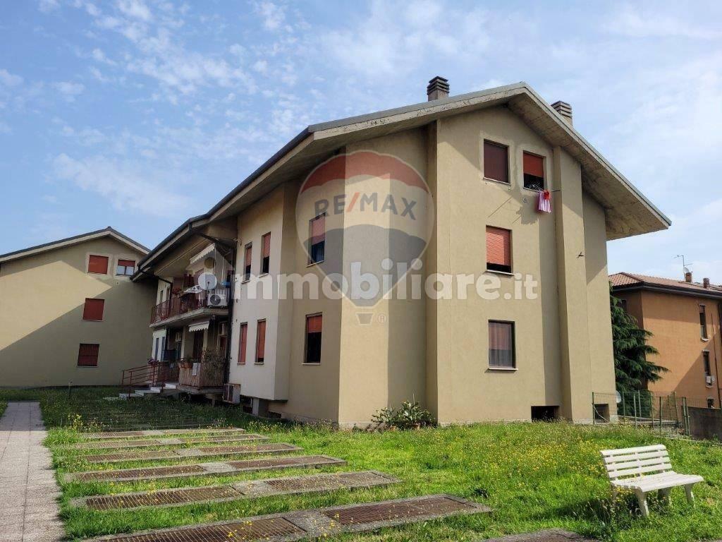 Appartamento in vendita a Capriate San Gervasio